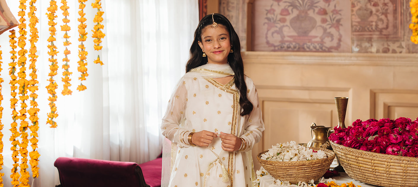 Dream Scape - Eid Edit '26 – HUMMINGBIRDS.PK